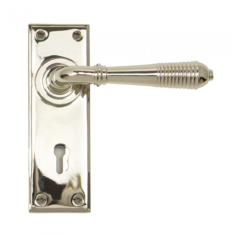 Reeded Slimline Lever Lock Set on Backplate - Aged Brass - Locks Doors ...